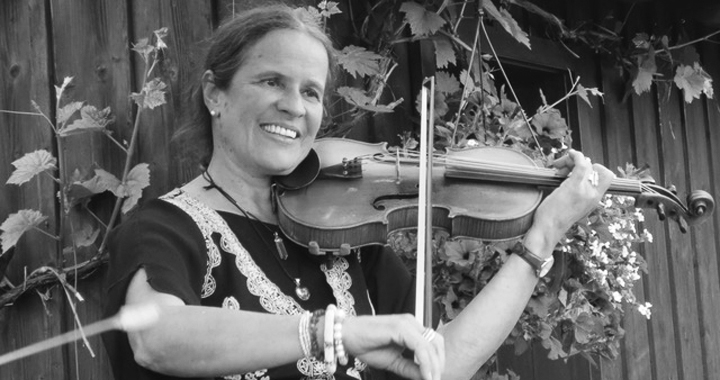 Herzliche Musikerin, befreiende Pädagogin – Saiten – Ostschweizer ...